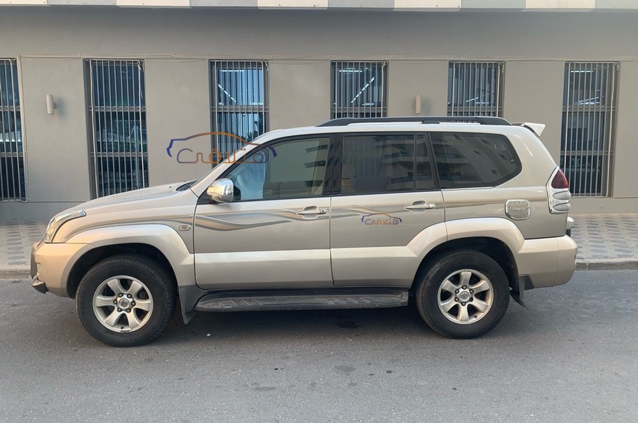 Prado Toyota 2004 Kuwait City Beige 6507105 - Car for sale : Hatla2ee