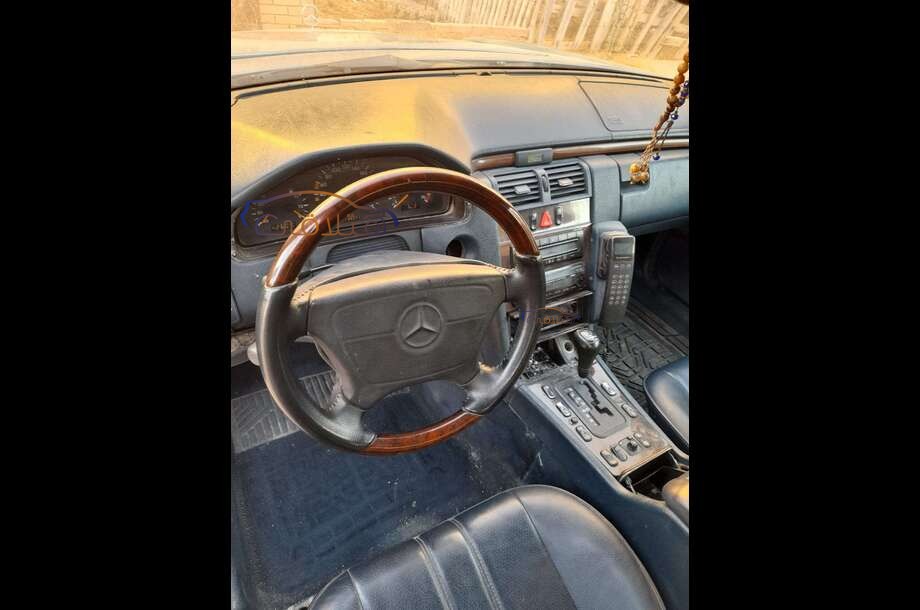 E 200 Mercedes 1998 Alexandria Cyan 6511707 - Car for sale : Hatla2ee