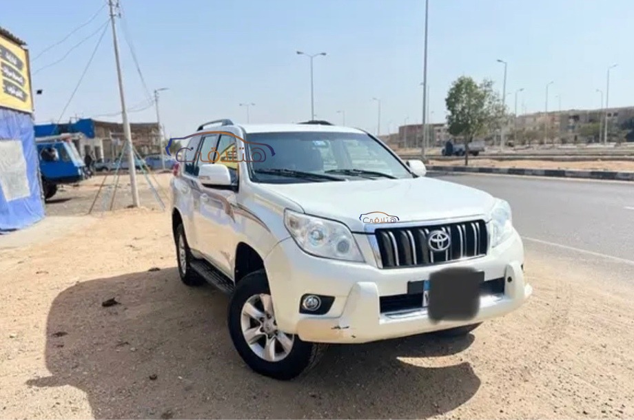 Prado Toyota 2013 Sharqia White 6513202 - Car for sale : Hatla2ee