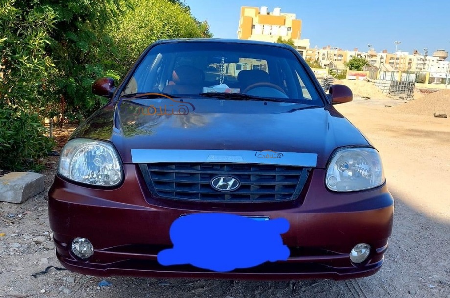 Verna Hyundai 2016 Hurghada Dark red 6530667 - Car for sale : Hatla2ee