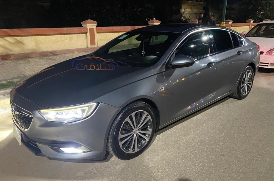 Insignia Opel 2019 Damanhur Gray 6531504 - Car for sale : Hatla2ee