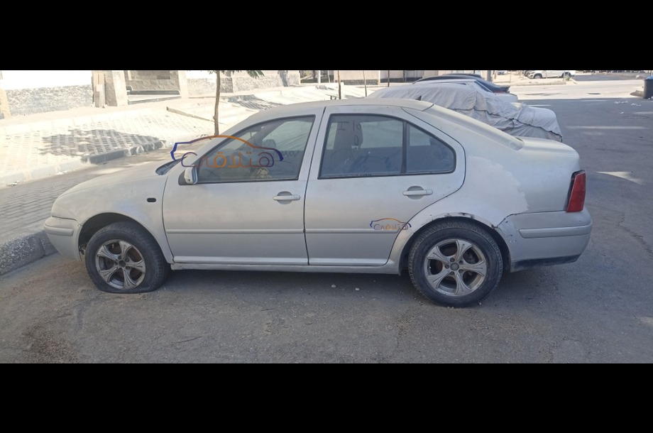 Bora Volkswagen 2000 6 October Silver 6531779 - Car for sale : Hatla2ee