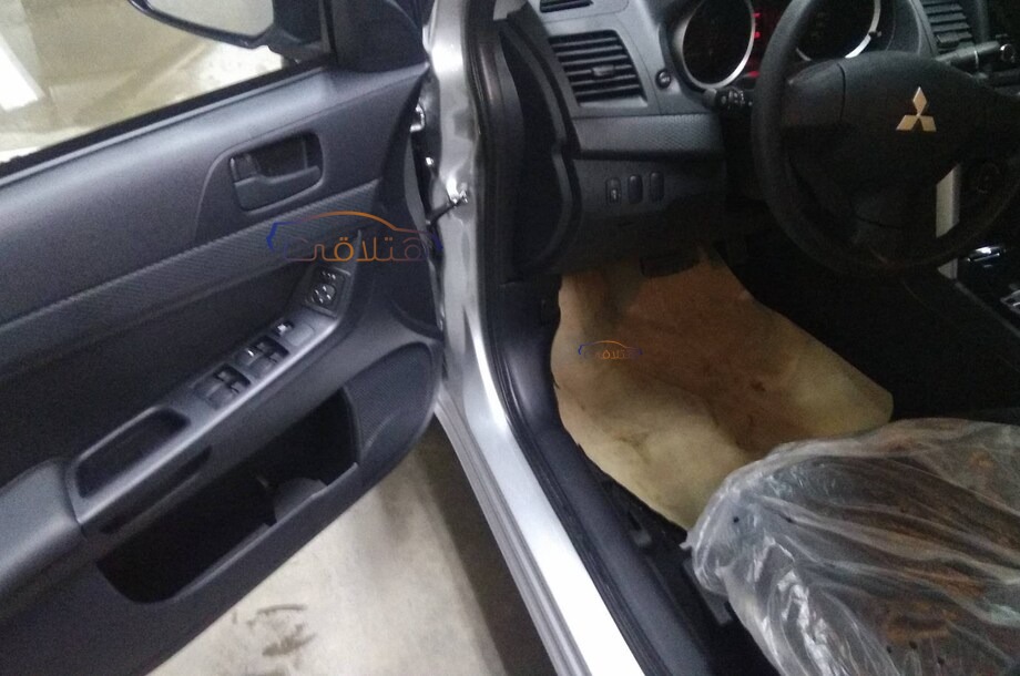 Lancer EX Shark Mitsubishi 2018 6 October Silver 6534987 - Car for sale ...