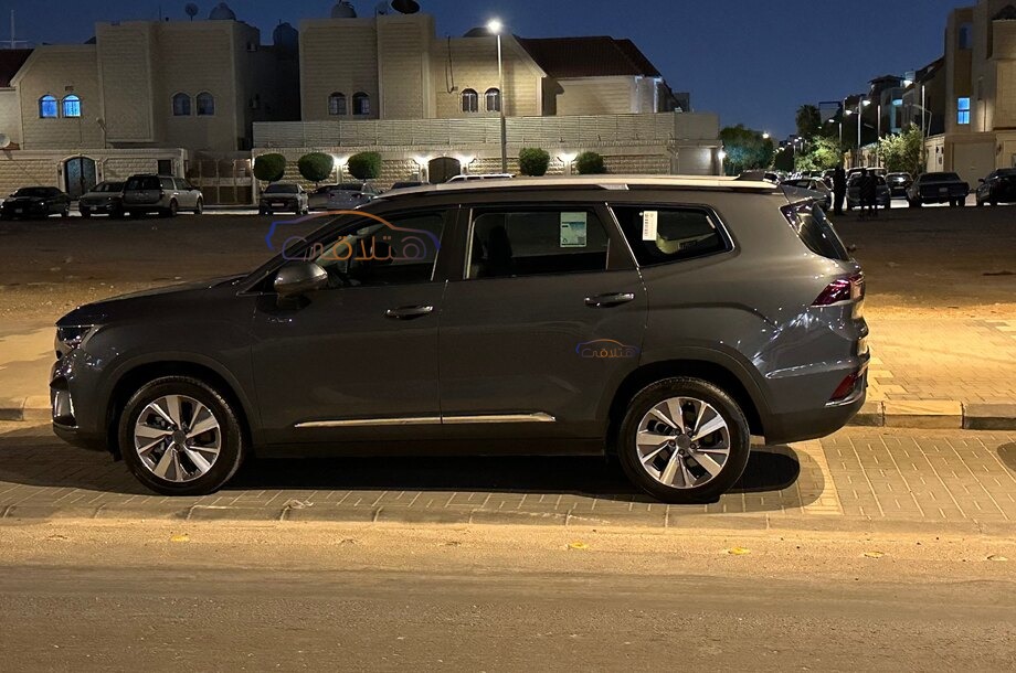Okavango Geely Riyadh Gray 6538944 - Car for sale : Hatla2ee