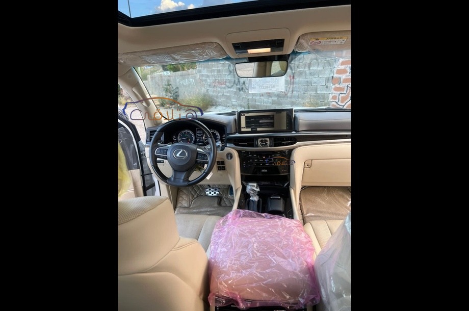 LX 570 Lexus 2021 Riyadh White 6541124 - Car for sale : Hatla2ee