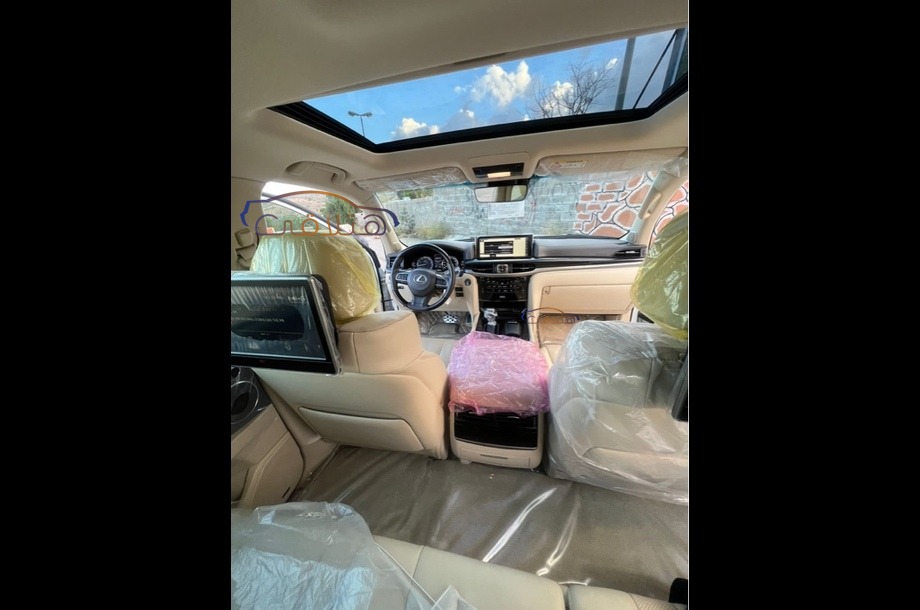 LX 570 Lexus 2021 Riyadh White 6541124 - Car for sale : Hatla2ee