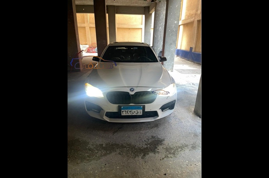 535 BMW 2011 Tagamo3 - New Cairo White 6542526 - Car for sale : Hatla2ee