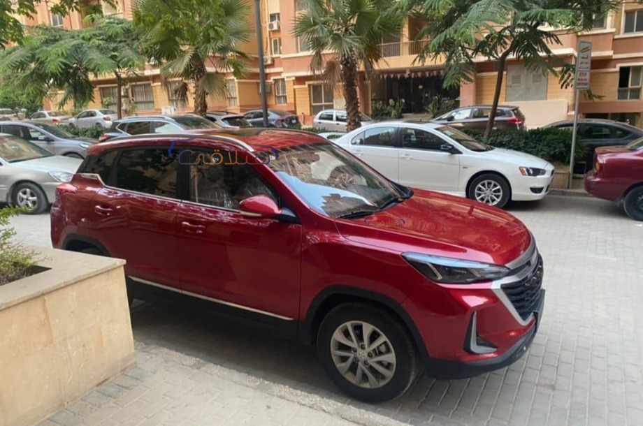 X3 Baic 2022 Alexandria Red 6543915 - Car for sale : Hatla2ee