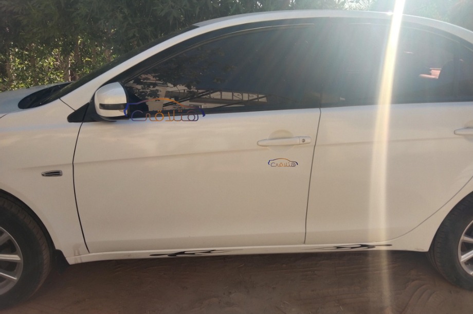 Lancer EX Shark Mitsubishi 2015 Bilbeis White 6547494 - Car for sale ...