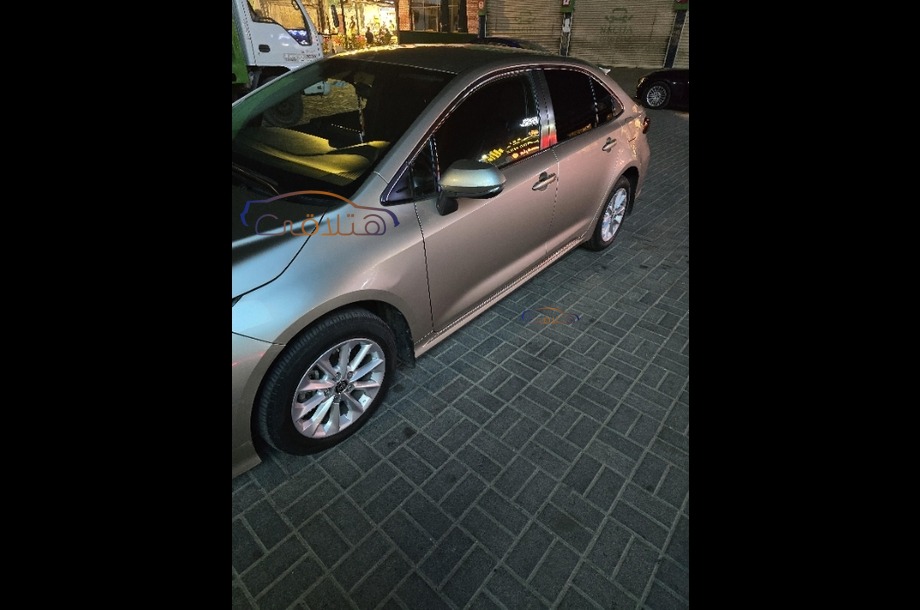 Corolla Toyota 2020 Giza Beige 6555962 - Car for sale : Hatla2ee