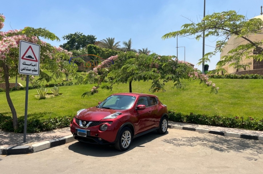 Juke Nissan 2015 Nasr city Dark red 6558006 - Car for sale : Hatla2ee