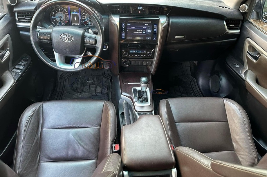 Fortuner Toyota 2019 Maadi Brown 6559466 - Car for sale : Hatla2ee