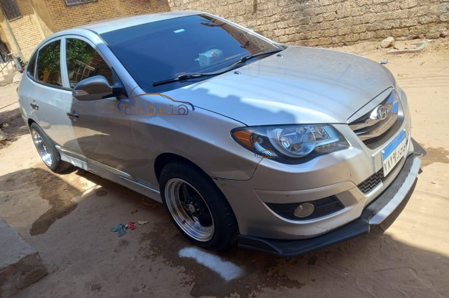 Elantra HD Hyundai 2019 Marsa Alam Silver 6559934 - Car for sale : Hatla2ee