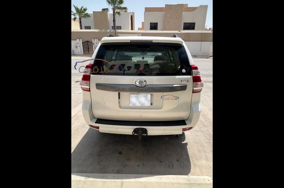 Prado Toyota Riyadh White 6562611 - Car for sale : Hatla2ee