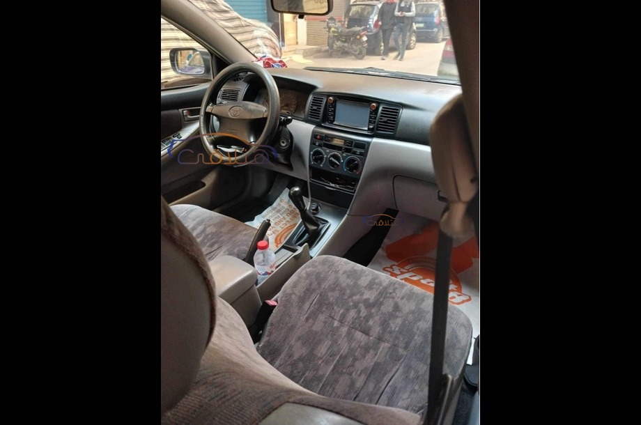 Corolla Toyota 2001 Tanta Silver 6569037 - Car for sale : Hatla2ee