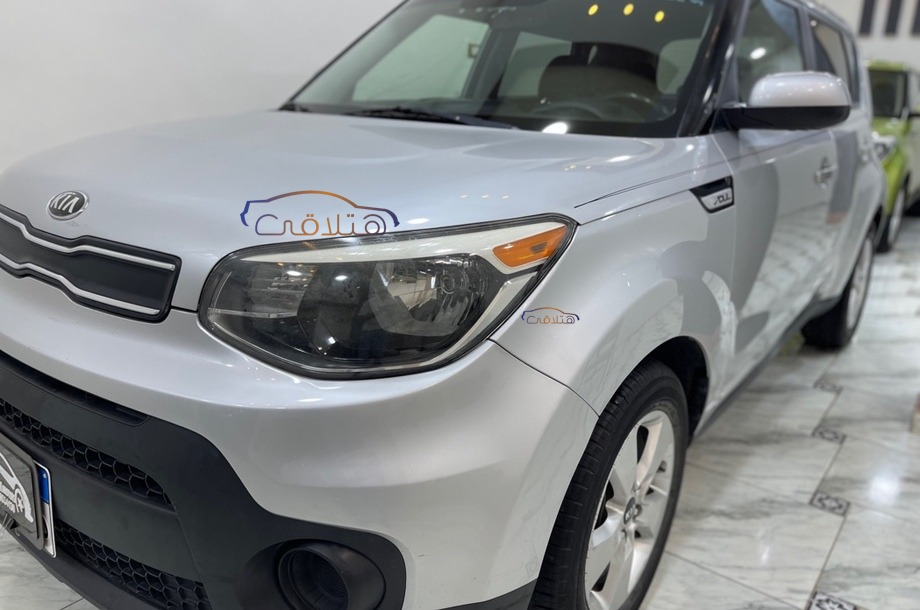 Soul Kia 2017 Dakahlia Silver 6572447 - Car for sale : Hatla2ee