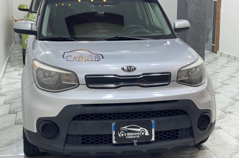 Soul Kia 2017 Dakahlia Silver 6572447 - Car for sale : Hatla2ee