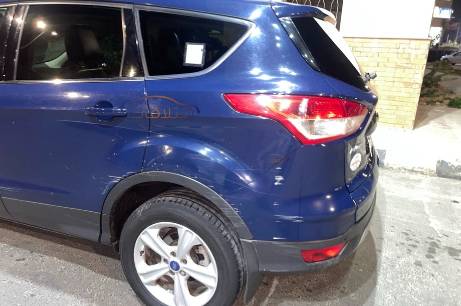Kuga Ford 2016 Beheira Dark blue 6573758 - Car for sale : Hatla2ee