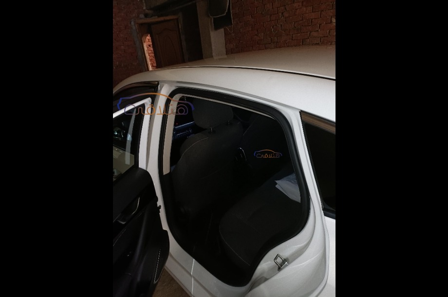 B70 Bestune 2022 Quesna White 6577556 - Car for sale : Hatla2ee