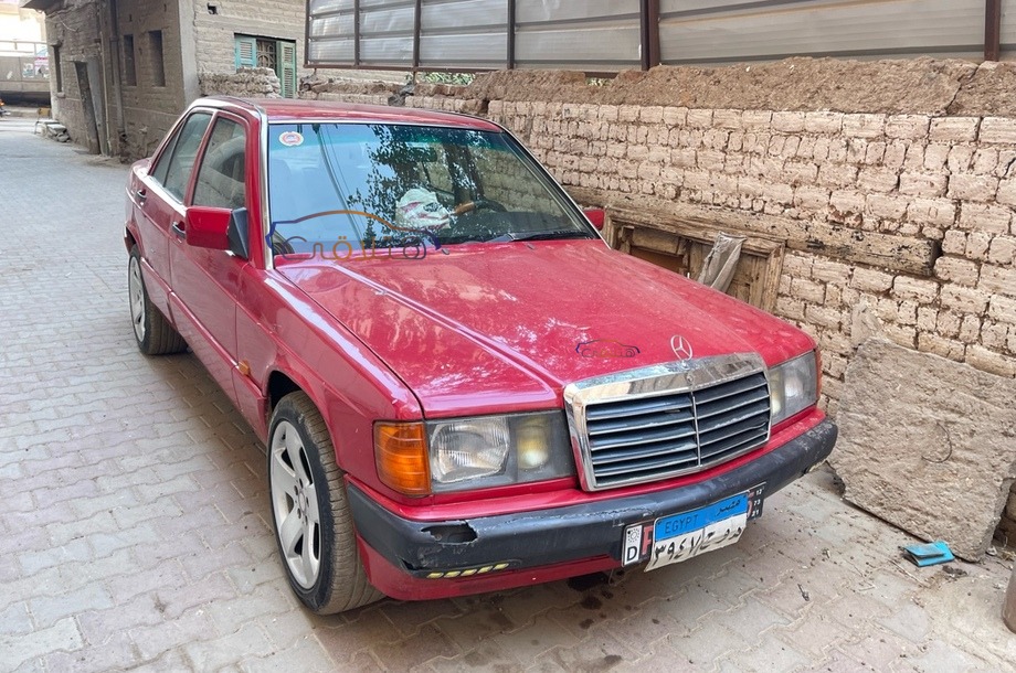 190 Mercedes 1993 Sohag Red 6579152 - Car for sale : Hatla2ee