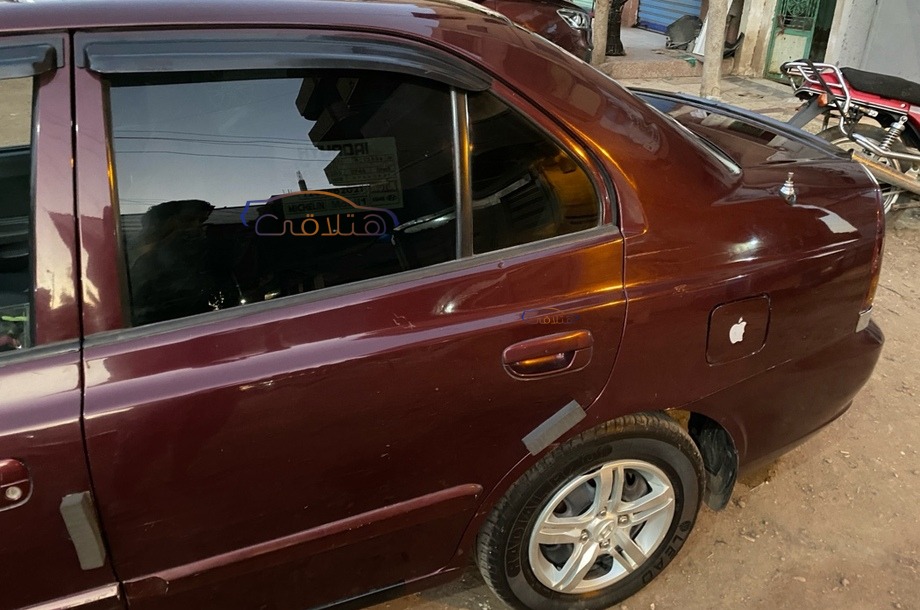 Verna Hyundai 2017 Mansoura Dark red 6585581 - Car for sale : Hatla2ee