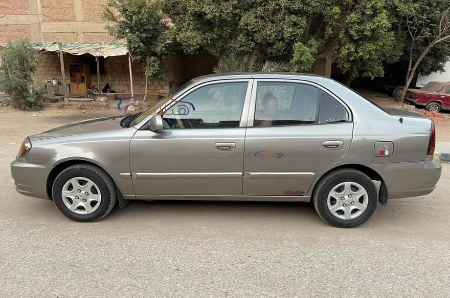 Verna Hyundai 2013 Kafr el-Sheikh Silver 6586599 - Car for sale : Hatla2ee
