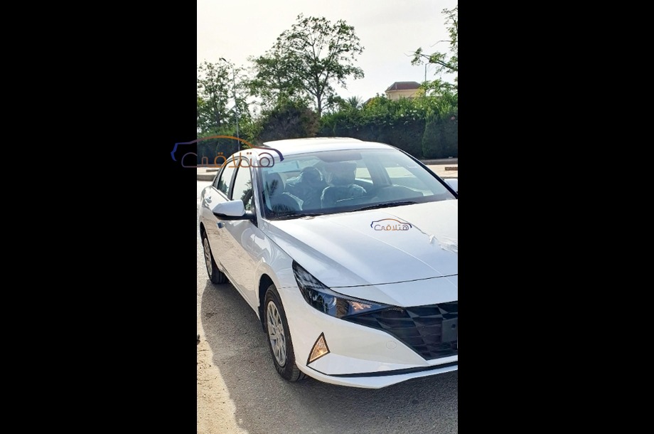 Elantra CN7 Hyundai 2022 Al Shorouk White 6587433 - Car for sale : Hatla2ee