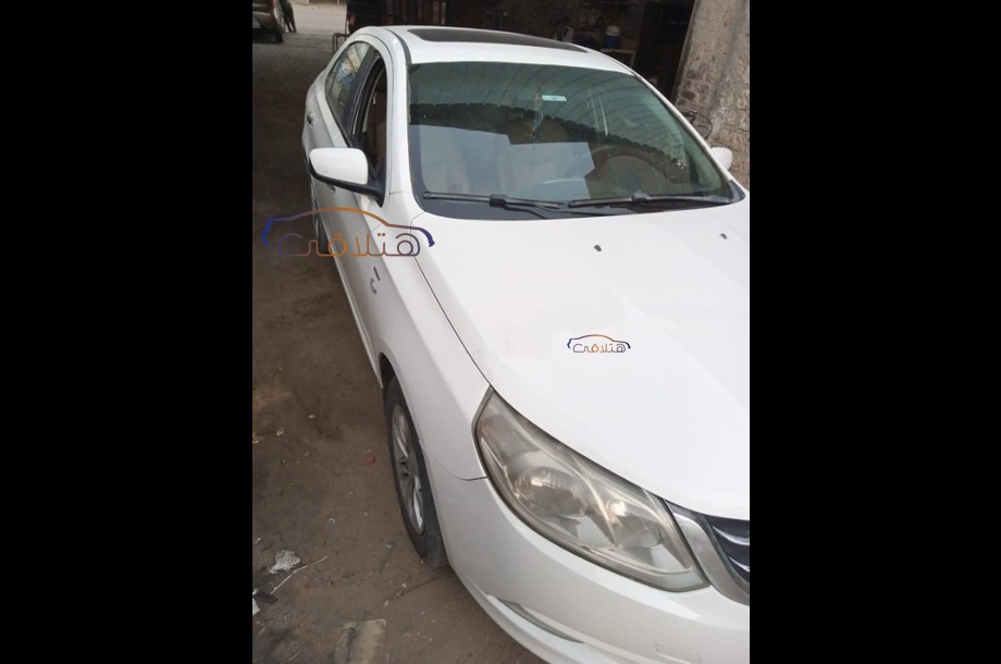 Optra Chevrolet 2016 Sharqia White 6588644 - Car for sale : Hatla2ee