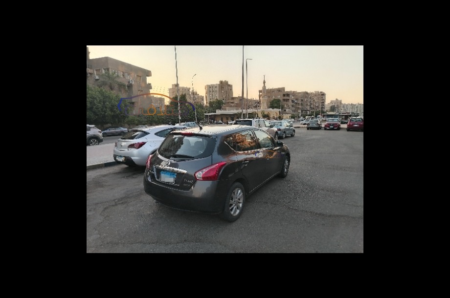 Tiida Nissan 2015 Heliopolis Dark grey 6589367 - Car for sale : Hatla2ee