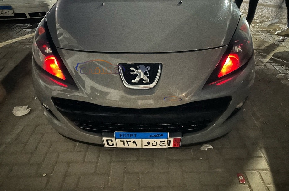 207 Peugeot 2008 Nasr city Dark grey 6593126 - Car for sale : Hatla2ee