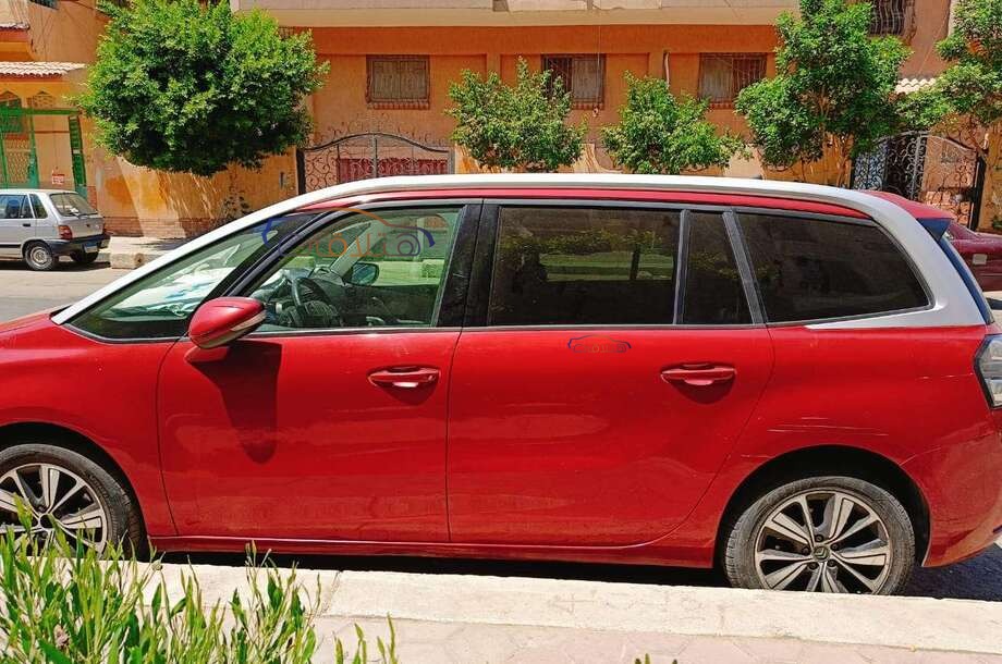 C4 Grand Picasso Citroën 2018 6 October Red 6594654 - Car for sale ...