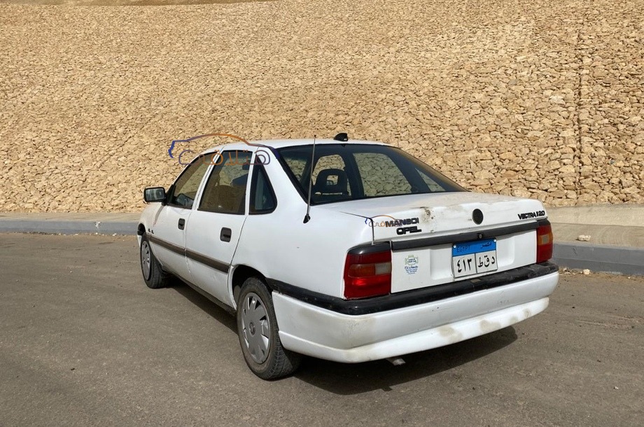 Vectra Opel 1994 Cairo White 6594983 - Car for sale : Hatla2ee