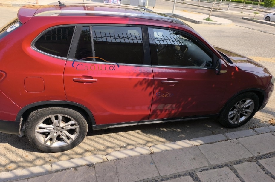 V5 Brilliance 2015 Madinaty Red 6596534 - Car for sale : Hatla2ee