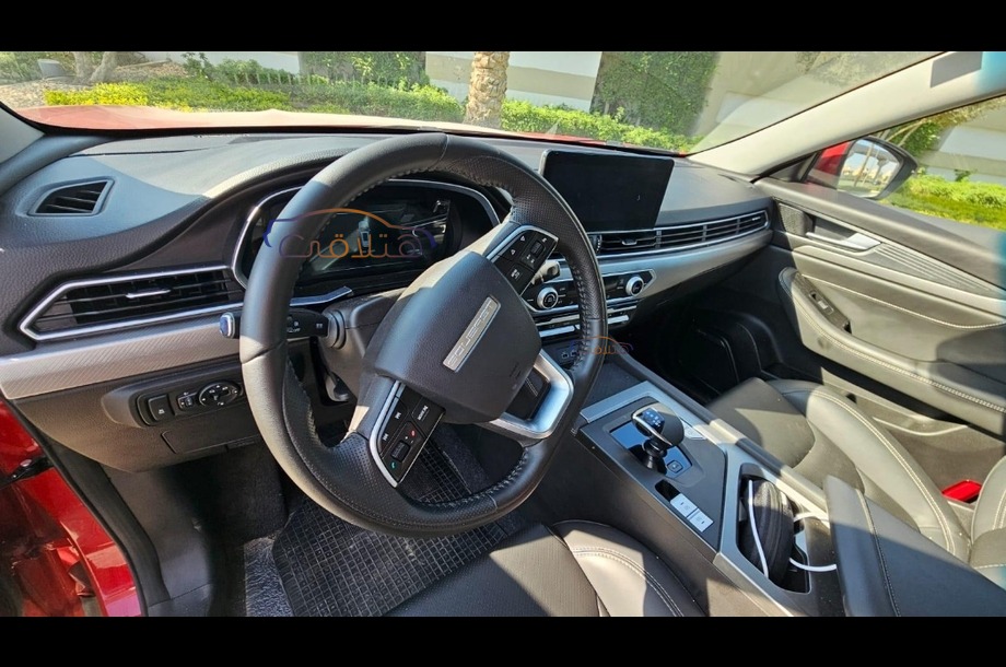 DX8S Coupe Soueast 2023 Cairo Red 6620340 - Car for sale : Hatla2ee