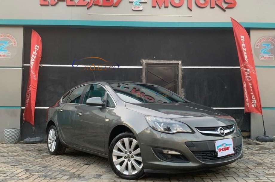 Astra Opel 2017 Cairo Dark grey 6622274 - Car for sale : Hatla2ee