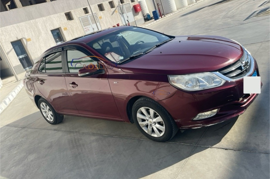 Optra Chevrolet 2020 Helwan Dark red 6624059 - Car for sale : Hatla2ee