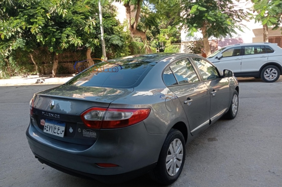 Fluence Renault 2015 Alexandria Dark grey 6626120 - Car for sale : Hatla2ee