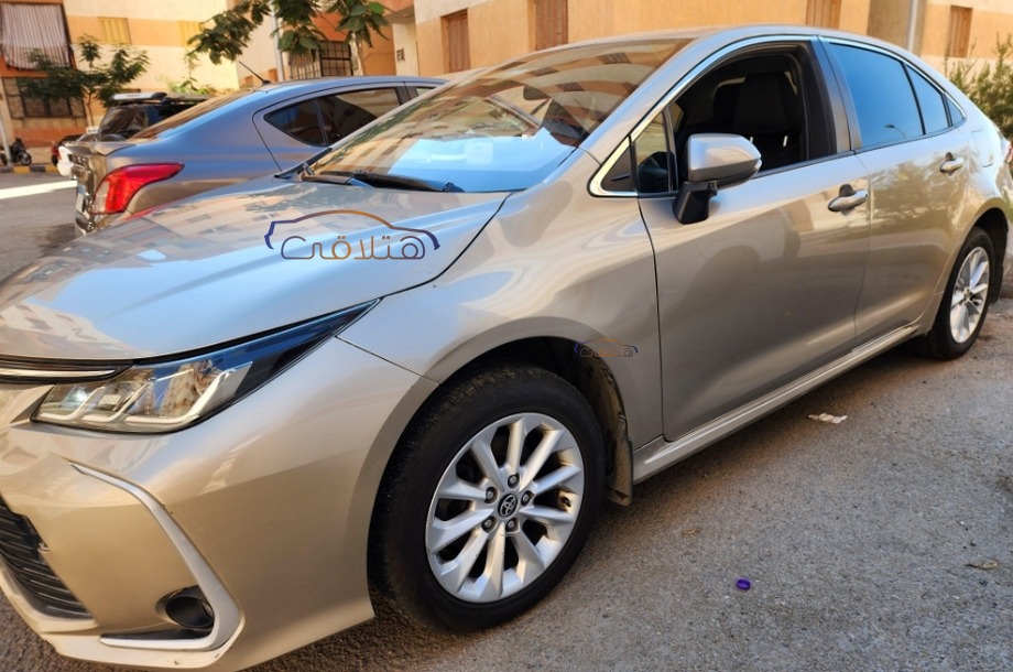 Corolla Toyota 2021 Obour City Gold 6627566 - Car for sale : Hatla2ee
