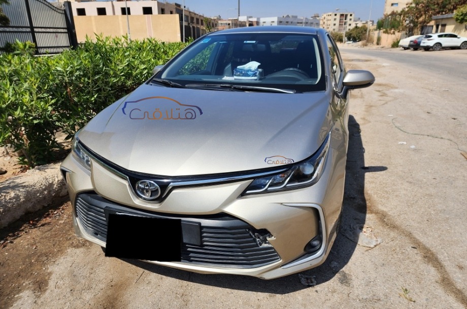 Corolla Toyota 2021 Obour City Gold 6627566 - Car for sale : Hatla2ee