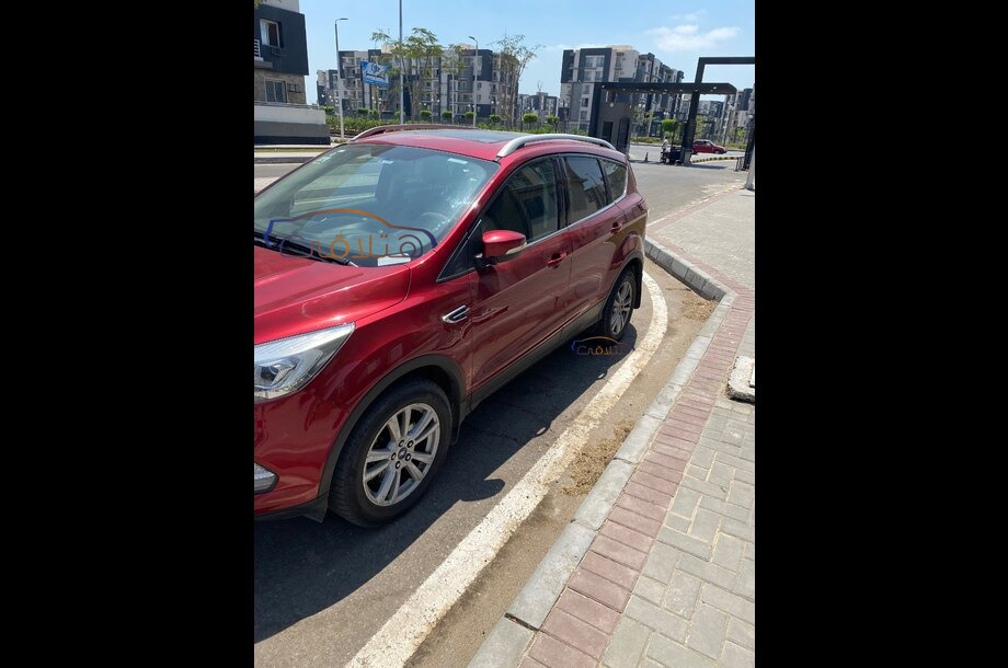 Kuga Ford 2018 Alexandria Red 6639307 - Car for sale : Hatla2ee