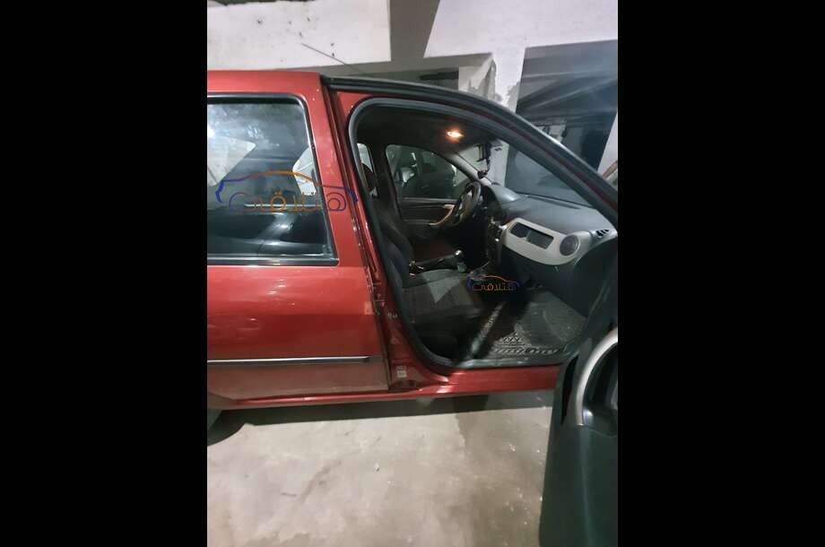 Logan Renault 2013 Alexandria Red 6643022 - Car for sale : Hatla2ee