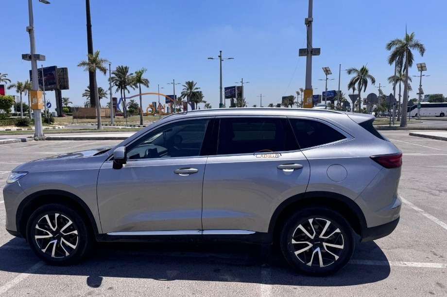 H6 Haval 2022 Alexandria Silver 6645178 - Car for sale : Hatla2ee