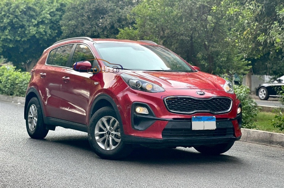 Sportage Kia 2021 Heliopolis Red 6651509 - Car for sale : Hatla2ee