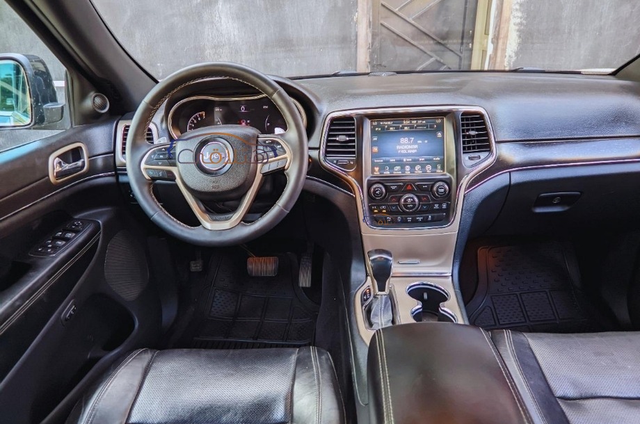 Grand Cherokee Jeep 2016 Cairo Black 6664803 - Car for sale : Hatla2ee