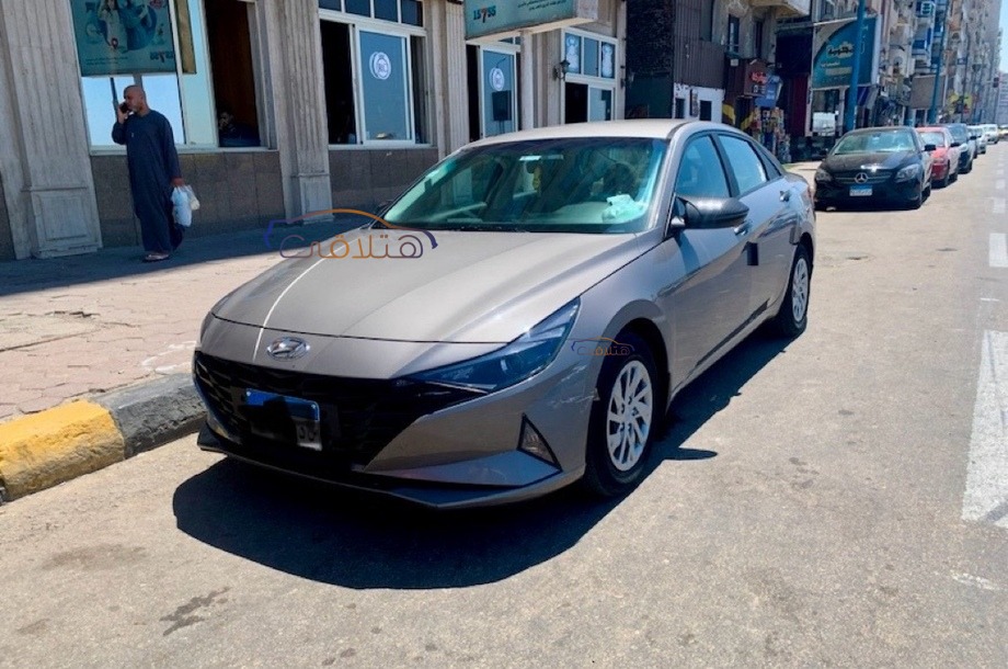 Elantra CN7 Hyundai 2021 Alexandria Silver 6671815 - Car for sale : Hatla2ee