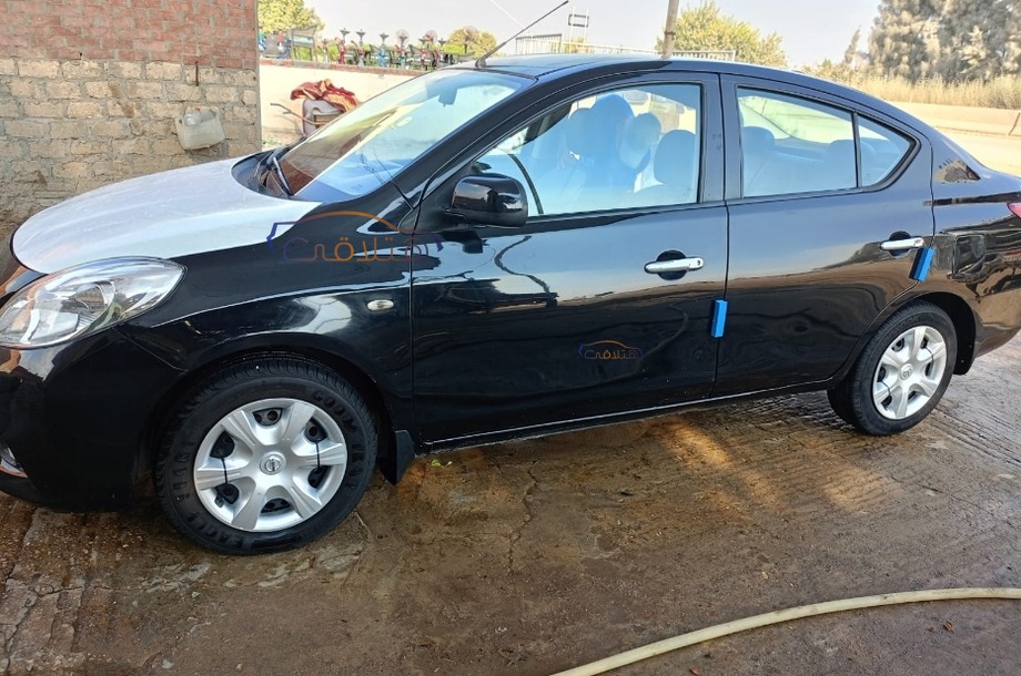 Sunny Nissan 2013 Cairo Black 6672498 - Car for sale : Hatla2ee