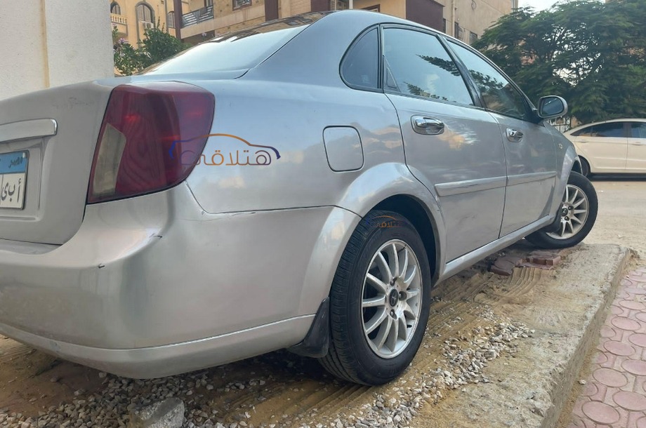 Lacetti Daewoo 2005 6 October Silver 6675853 - Car for sale : Hatla2ee