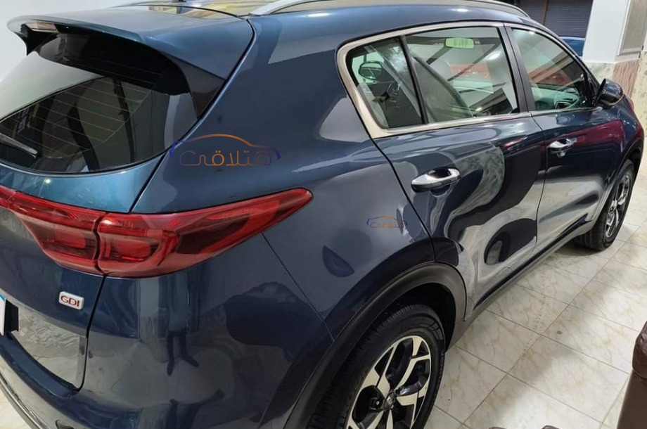 Sportage Kia 2021 Maadi Dark blue 6676612 - Car for sale : Hatla2ee
