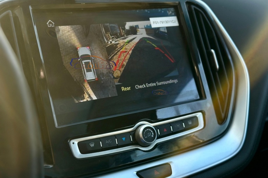 X70 Jetour 2021 Alexandria White 6690928 - Car for sale : Hatla2ee