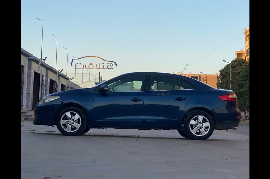 Fluence Renault 2013 El Salam City Dark blue 6692243 - Car for sale ...